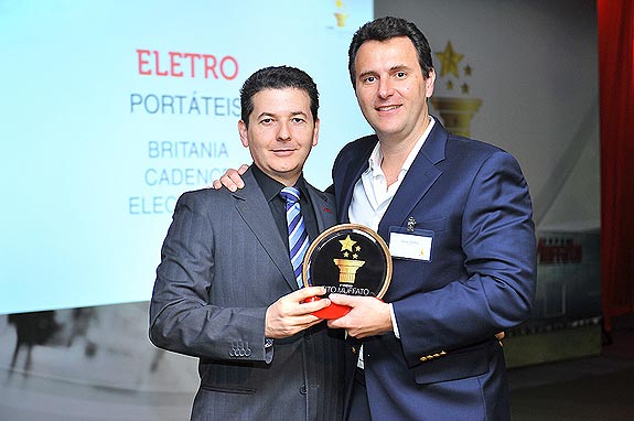 Social - Oswaldo Militão - 27 de Novembro de 2014 - Folha de Londrina ...