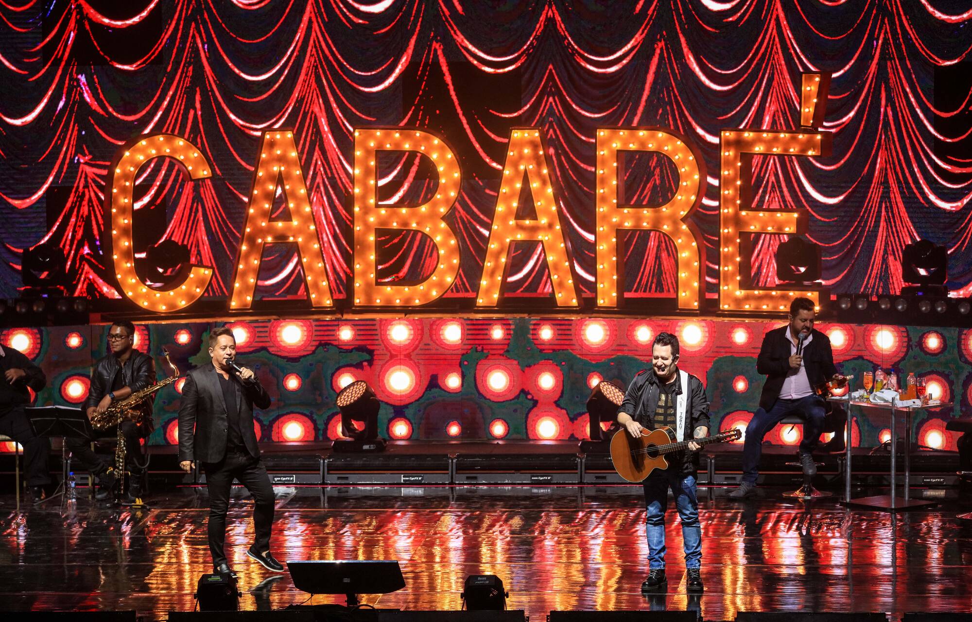 Cabaré: show traz o top do sertanejo neste sábado (16) a Londrina