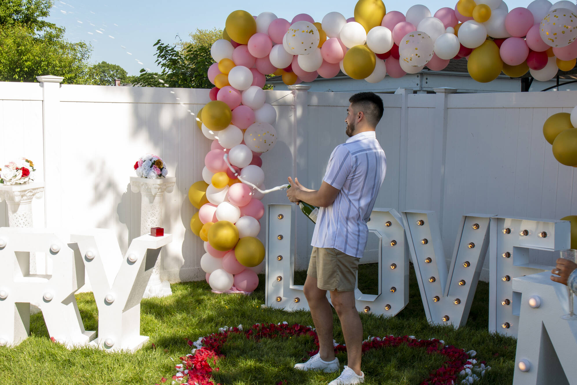 Love bombing: quando demonstrações de amor ultrapassam limites