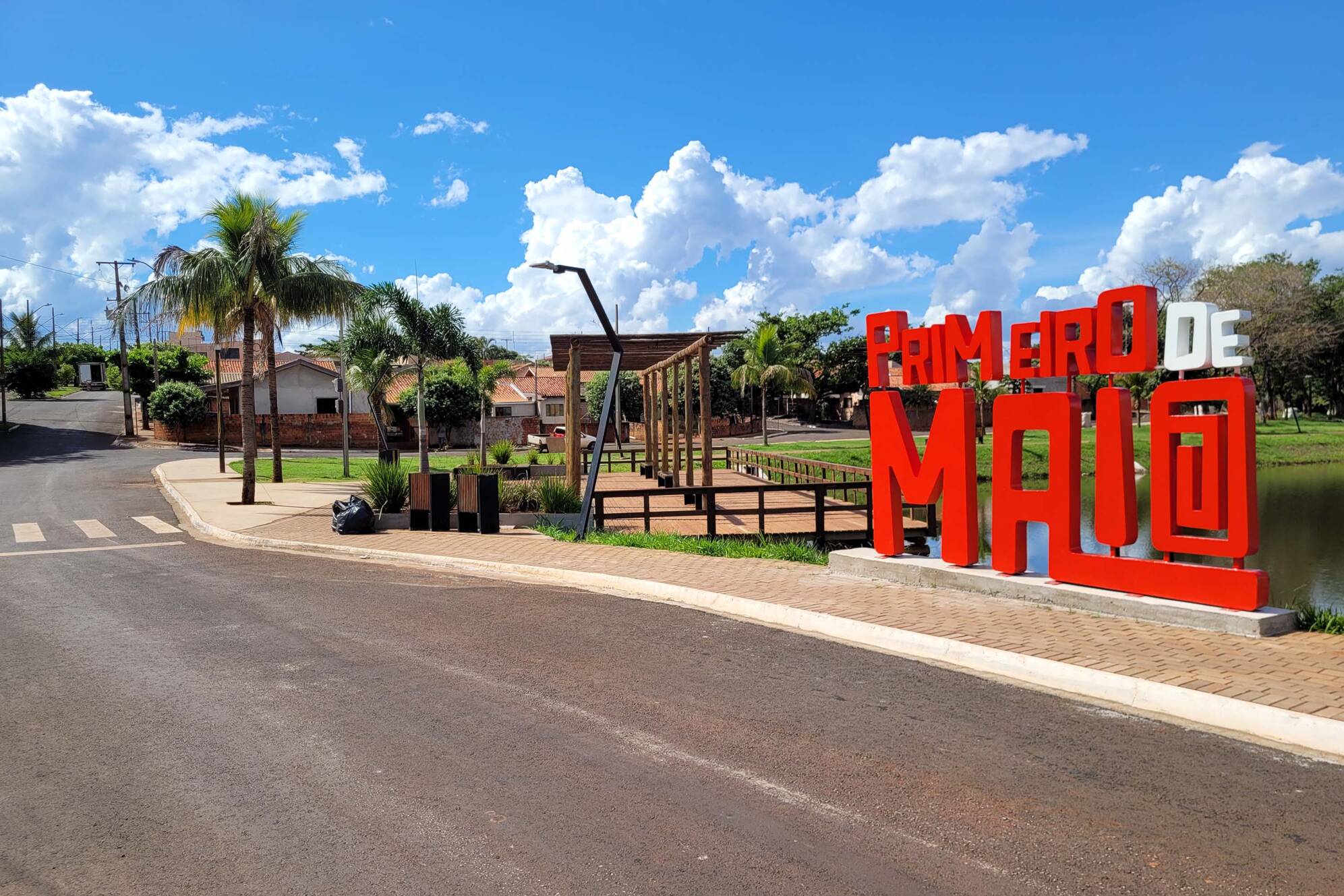 Primeiro de Maio comemora aniversário de 72 anos com festa