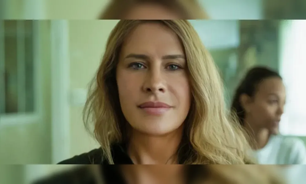 Karla Gascón desativa conta no X após resgate de posts antigos