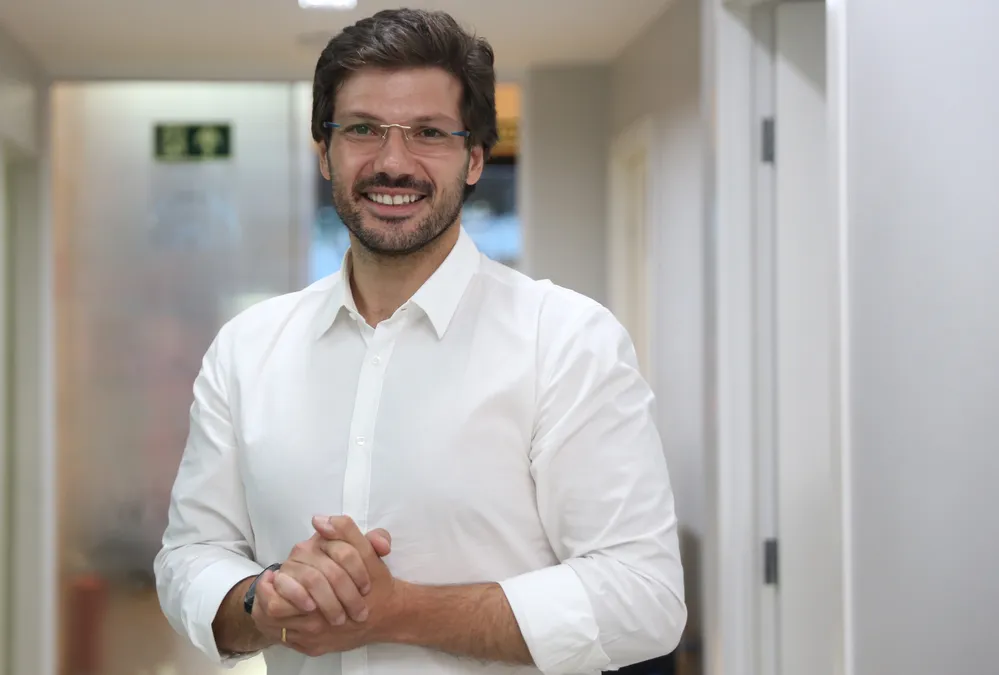 'Tenham orgulho da sua cidade', diz Tiago Amaral