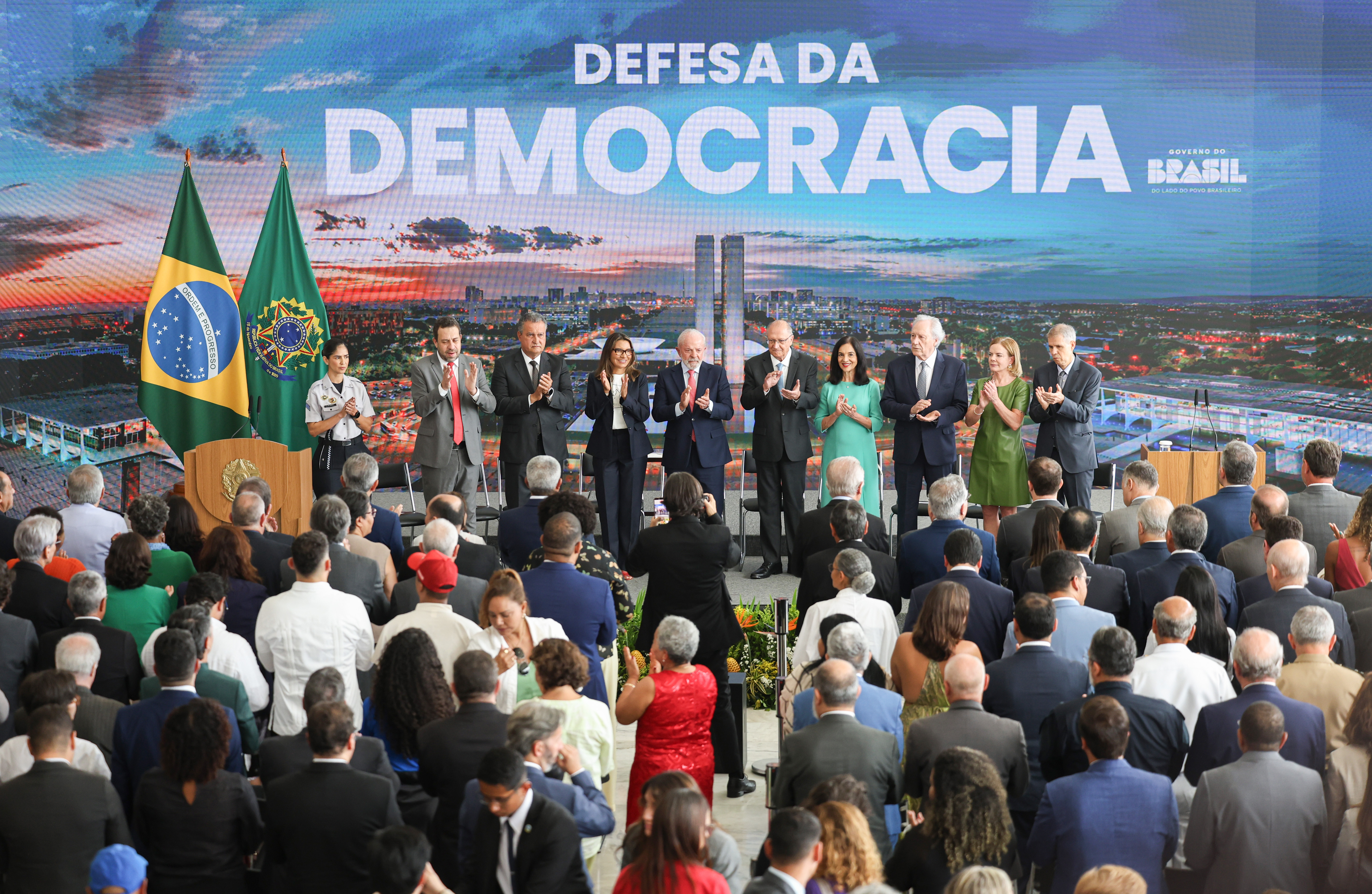 Lula veta integralmente Projeto da Dosimetria, que beneficiaria Bolsonaro