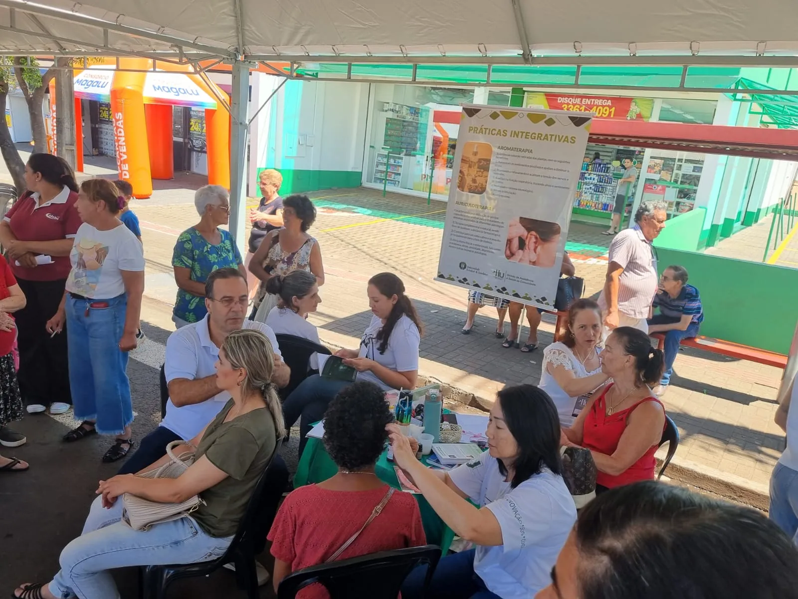 Dia da Saul Elkind agita a principal via comercial da zona norte