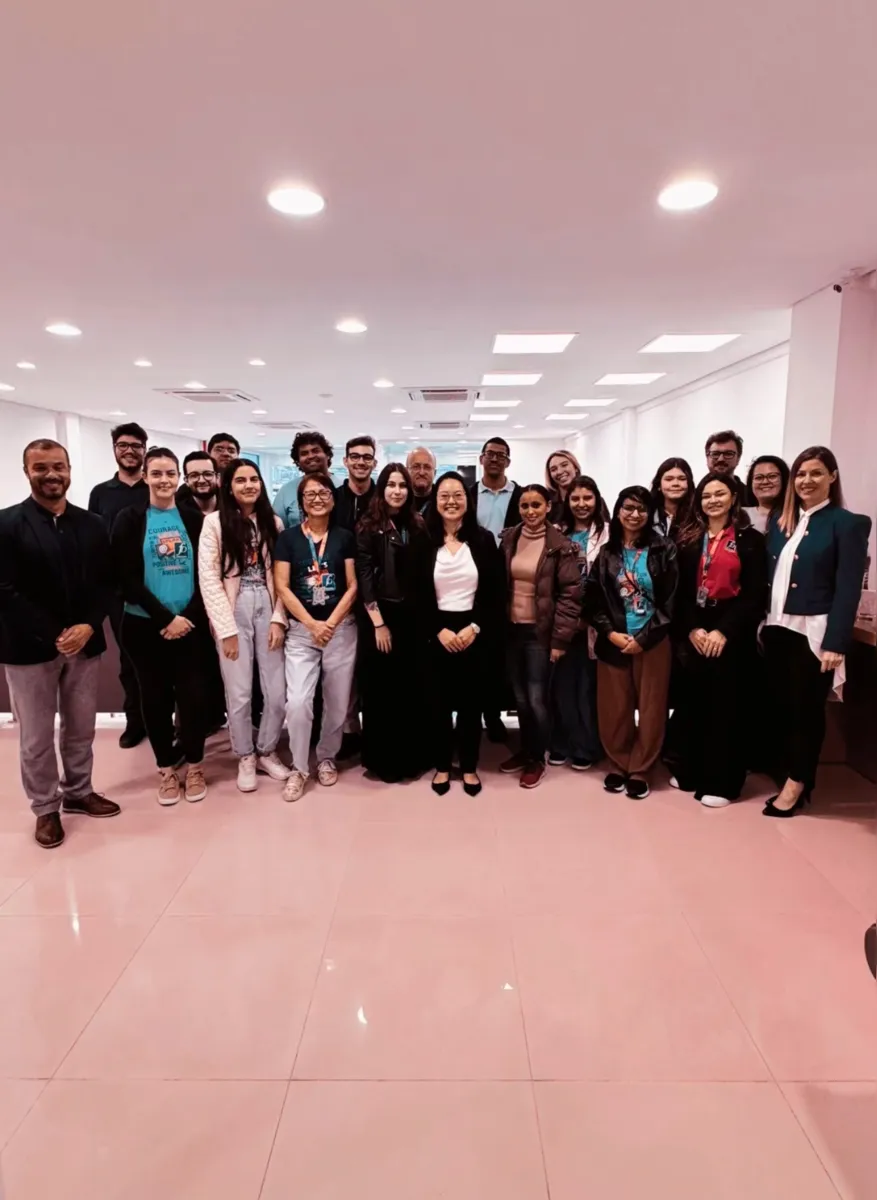 Os 90 anos de Maria de Moraes